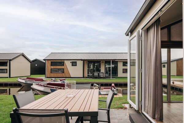 Nice And Cosy Chalet With Ac And Sloop - Giethoorn