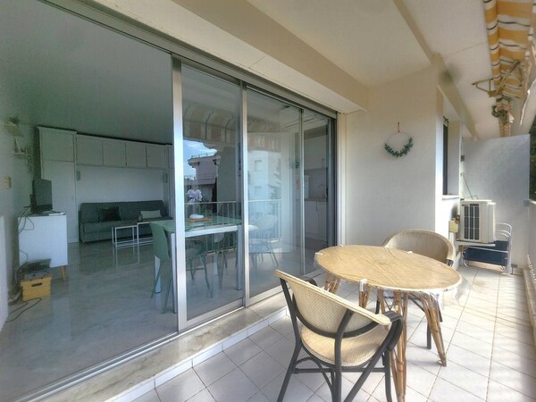 Charming Studio 10min From The Beaches With Sea View - Valbonne