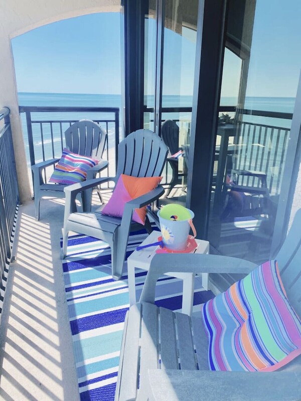 Rare Find - End Unit - Panoramic Oceanfront - Pools - North Myrtle Beach, SC