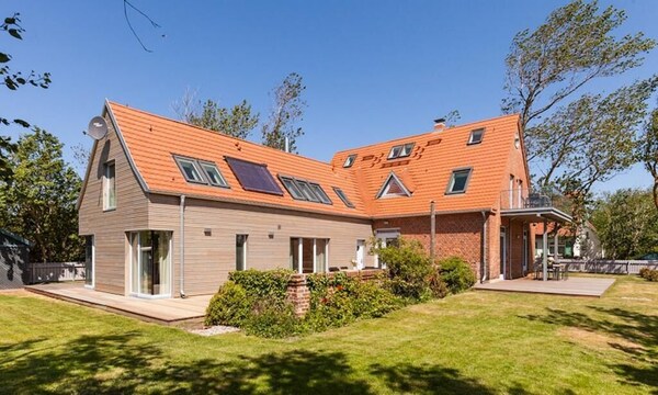 Ferienhaus "Haus Seefeuer 03" - Ahrenshoop
