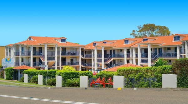 306 South Pacific Apartments - Port Macquarie