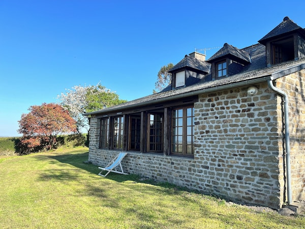 Rent Family House With Exceptional View Of Mont Saint-michel - 8 Pers - Avranches