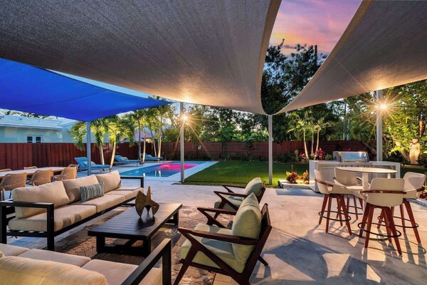 Pool + Spacious Backyard | Delray Beach Home - Boca Raton, FL