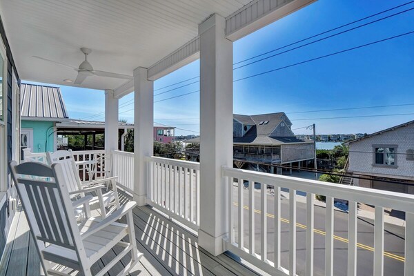 Ocean & Sound Views, Elevator, Steps To Beach & Dining! - Wrightsville Beach, NC