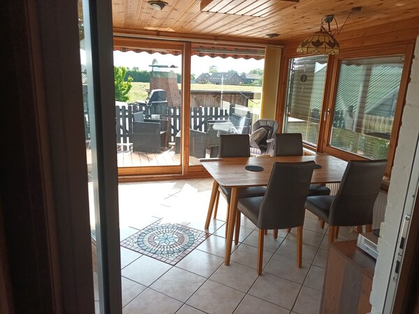 3 Zimmer 1.og 100qm Wintergarten Dachterrasse Super Badezimmer - Norderstedt