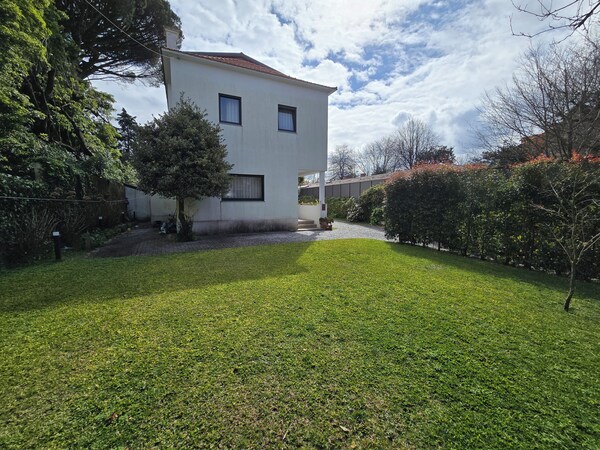 Premium House With Garden And Parking - Matosinhos