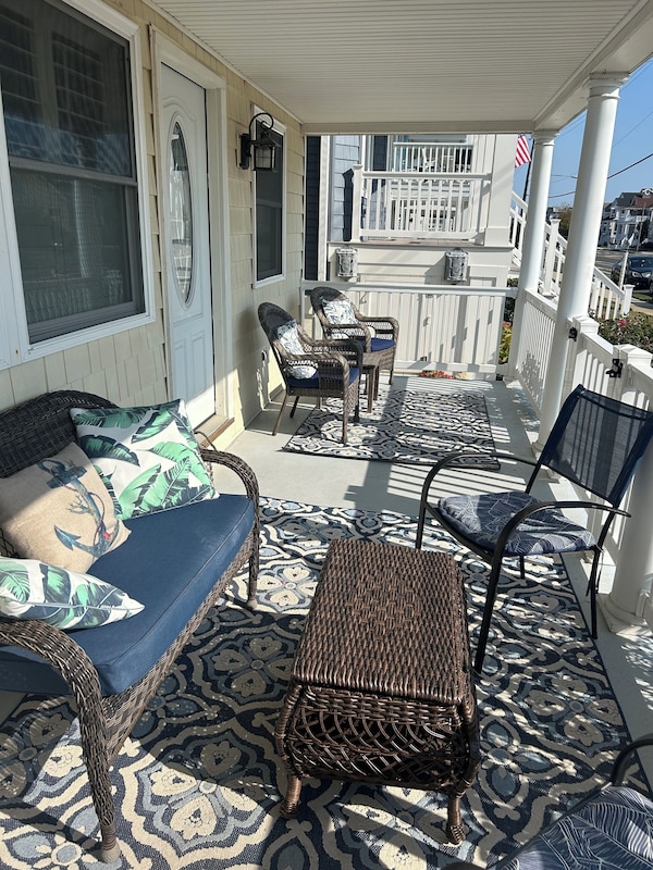 Cozy 3br/2ba Condo  5 Minute Walk To Beach & Boardwalk - Avalon, NJ