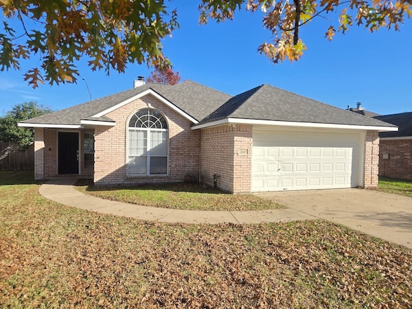 Reveille Rest - Parkside In Cs - Bryan, TX