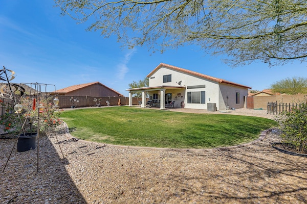 Community Perks & Trails: Goodyear Retreat! - Goodyear, AZ