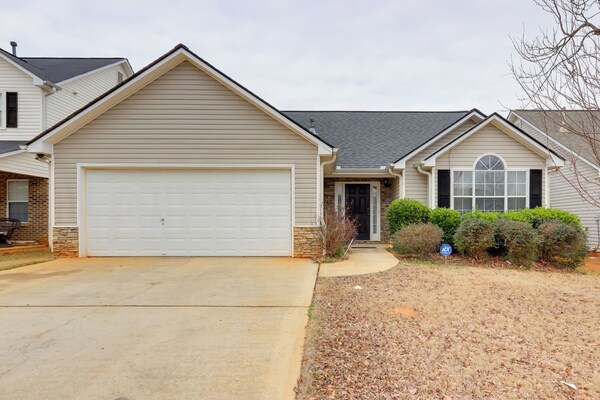 2 Mi To Heritage Park: Pet-friendly Mcdonough Home - McDonough, GA