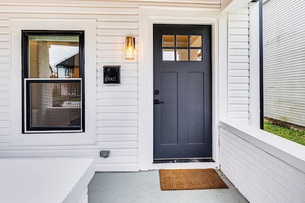 3 Mi To Downtown: Pet-friendly Indianapolis Home - International Marketplace, IN