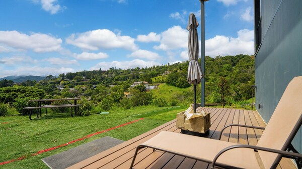 Modern Marin County Retreat 5br, 4.5ba   Sleeps 10   Mt. Tam Views Near Sf - San Rafael, CA