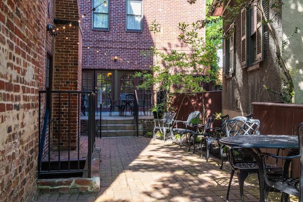 Top Location! Accommodation Close To Annapolis Historic Sites! - Annapolis, MD