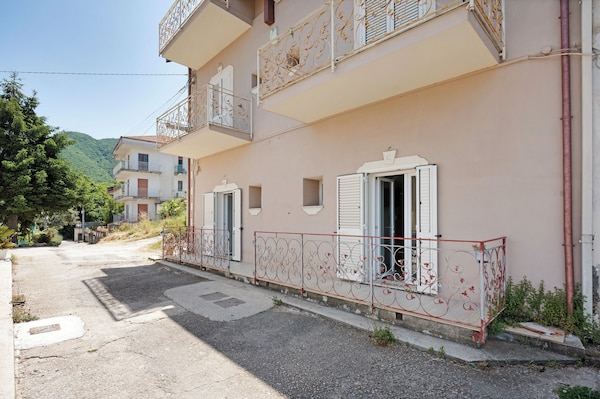 Camera 'Napoli Con Vista Vesuvio' Con Vista Montagna, Wi-fi E Aria Condizionata - Agerola