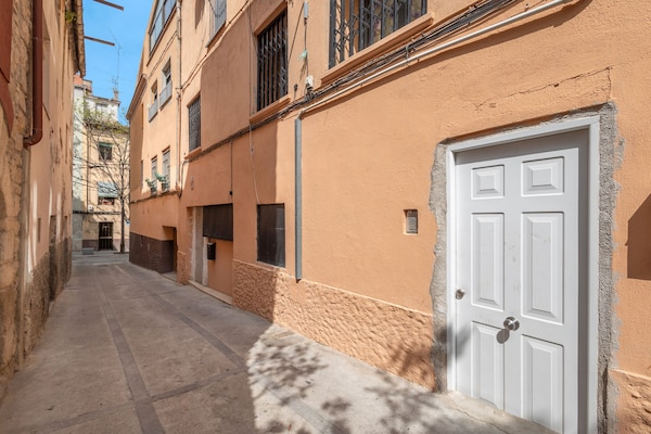 Apartment 'Wonderful Center Manresa' With Private Terrace, Wi-fi And Air Conditioning - Municipality of Manresa
