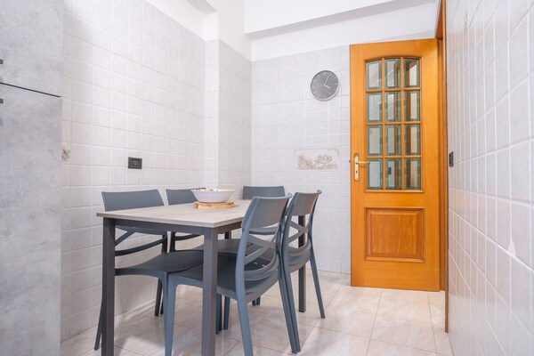 Apartment 'Messina' With Balcony, Wi-fi And Air Conditioning - Messina