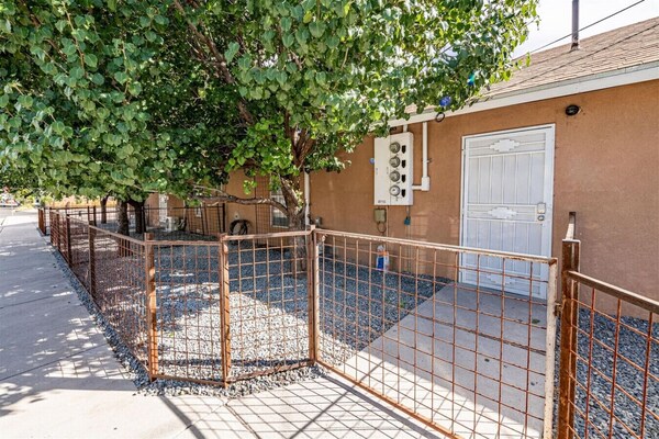 Pacific Edge C - 1 Bedroom - Albuquerque, NM