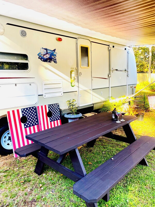 Nomad Rv #1 - 