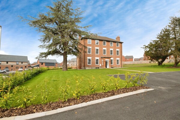 Holmer House Farm, Pet Friendly, Luxury Holiday Cottage In Hereford - Hereford