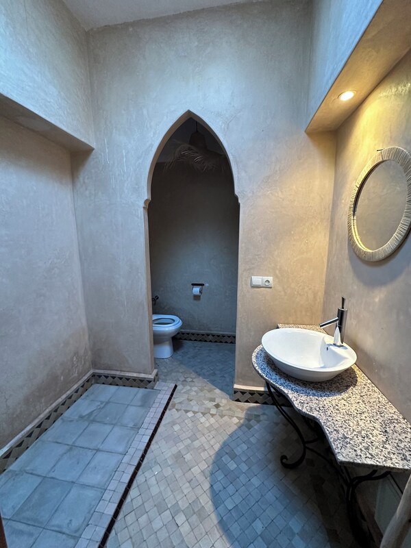 Exceptional Villa With Swimming Pool-marrakech Countryside - Marrakech