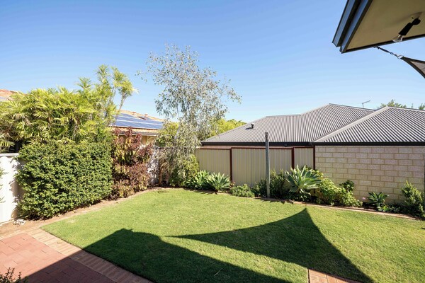 Family Home Close To Fremantle & Coogee Beach - Coogee