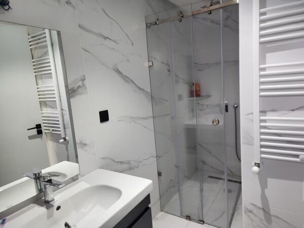 Appartement Haut Standing: Plage /Centre Ville - Monastir