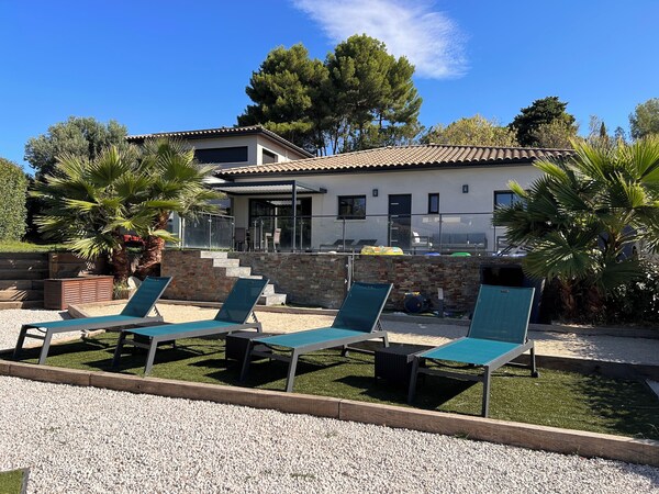 Superb Villa With Pool And Jacuzzi 20mn From The Beaches / 300m From Montpellier - Lattes