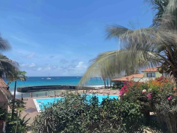 Appartement En Bord De Mer Avec Piscine Et Vue Imprenable Sur Locéan ️ - Cap-Vert
