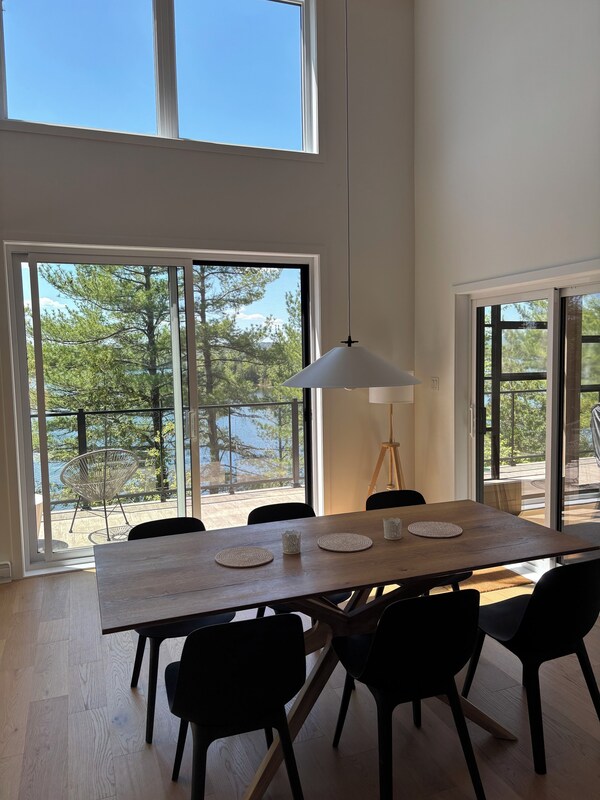 Cozy Chalet Retreat - Panoramic Lake View - Mont-Laurier