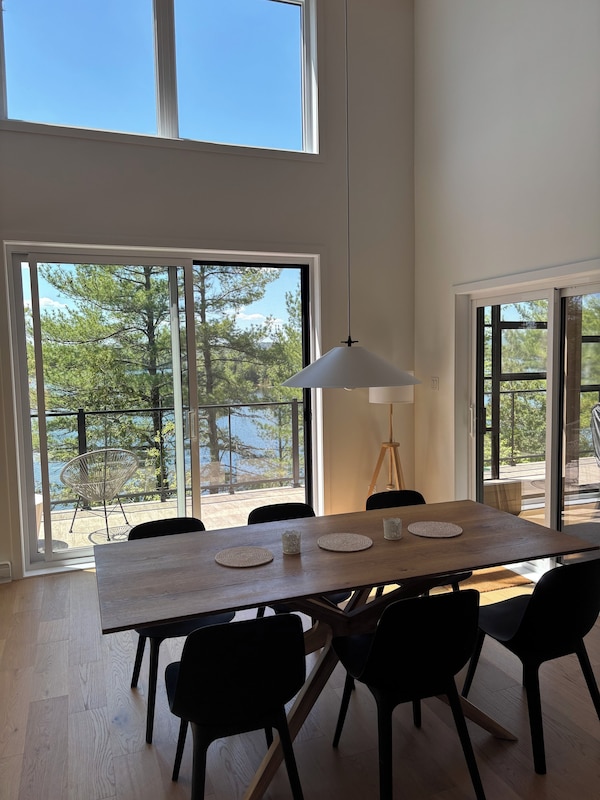 Cozy Chalet Retreat - Panoramic Lake View - Mont-Laurier