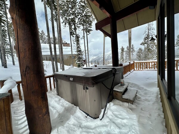 Bulldogger Basin Lodge A Ski In And Out Property In Moonlight - Montana