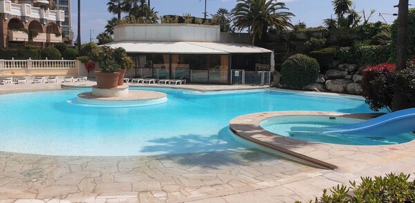 Tres Joli Appartement Vue Mer 5 Pers A Cannes / Beautiful Apartment Sea View 5p - Alpes-Maritimes