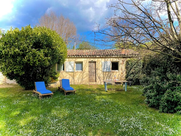 Magenta - Gîte Dans Propriété De 5000 M2 Au Pied Du Colorado - Rustrel