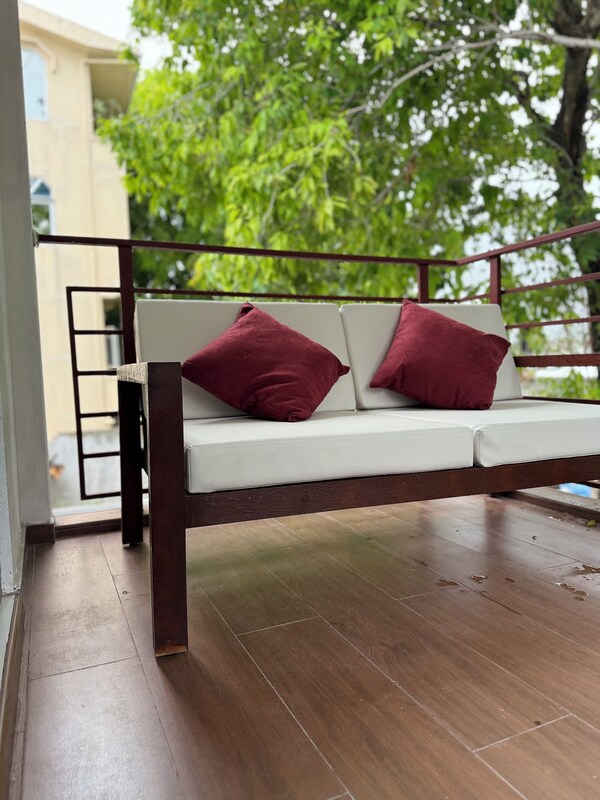 3-bedroom Apartment In Charming Villigilli. Live The Island Life - Malé