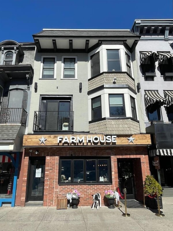 Prime Location On Main Street - East Stroudsburg