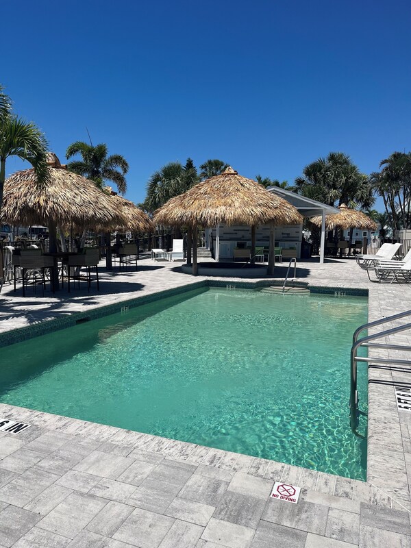 On Golden Pond 1-bedroom Home Overlooking Pond In Punta Gorda,  Fl - Port Charlotte, FL