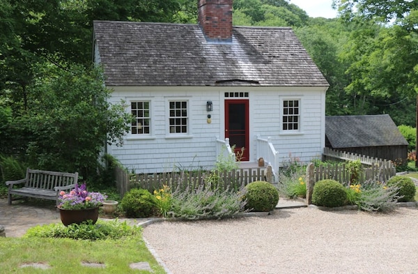 Historic Cottage In Deep River, Ct - Old Lyme, CT