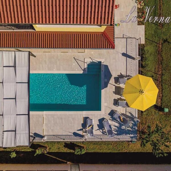 La Verna Residence With Pool - Sukošan