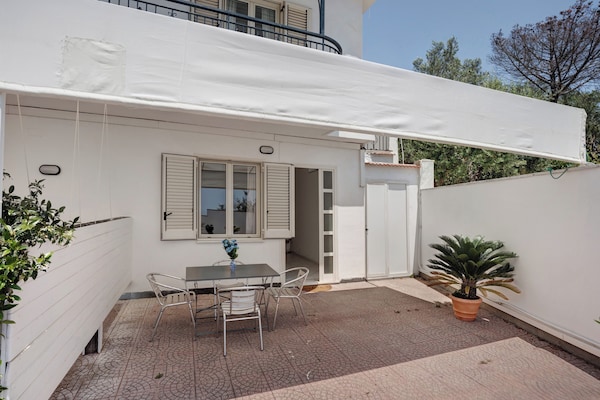Ferienwohnung 'Jeranto Standard' Mit Meerblick, Wi-fi Und Klimaanlage - Capri