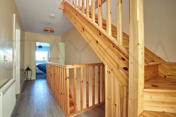 Shepherds Rest - Four Bedroom Home - Dingle