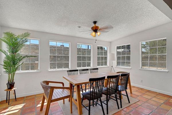Spacious House With Private Pool In West El Paso - 산타 테레사