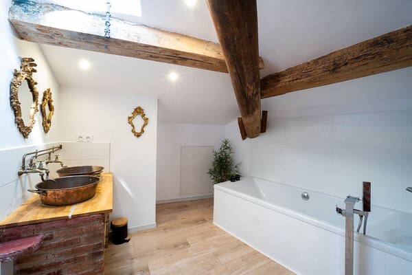 Romantic Getaway In The Heart Of Perpignan - ペルピニャン