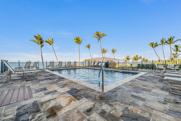 Gorgeous 5th Floor 2 Bedroom Condo. - Kihei Surfside #501 - Kilohana Drive, HI