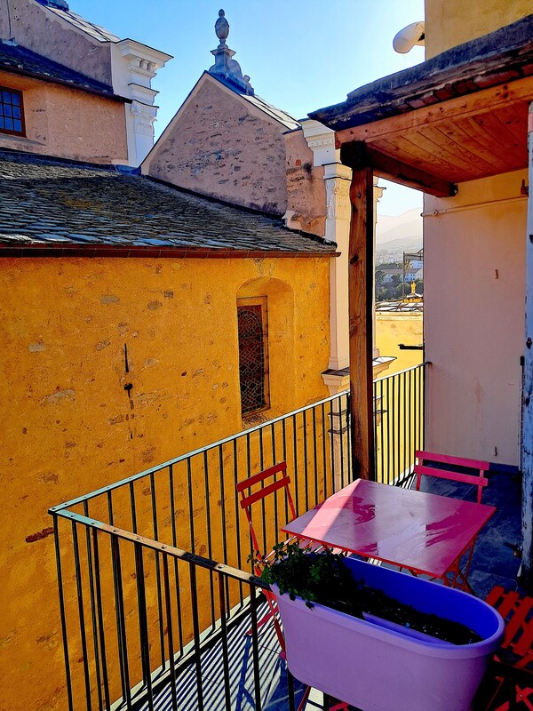 Appartement Deux Pièces De Luxe Avec Terrasse Vue - Biguglia