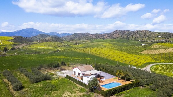Cubo's Cid & Ruiz Olivar Rural House / Piscina Privada / Aire Acondicionado / Bbq - Coín