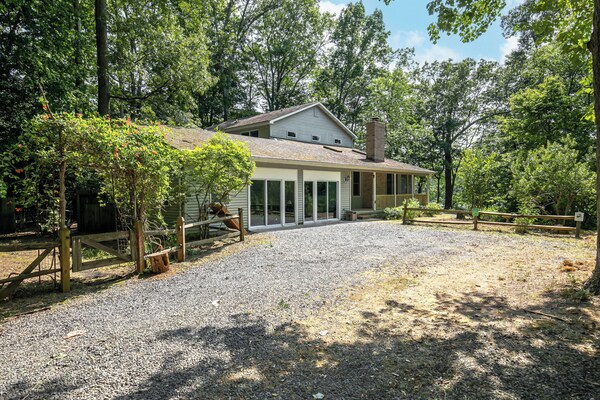 Newly Renovated River Retreat W/dock And Pool - Running Hare Vineyard, Prince Frederick