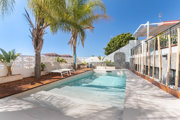 Vacation 'Valencia' With Sea View, Private Pool And Wi-fi - Santa Cruz de Tenerife