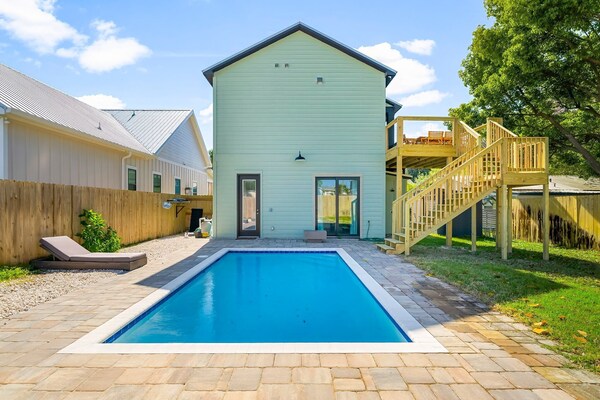 Private Pool, Quiet West Side Pcb, 4 Bedrooms - Laguna Beach, FL