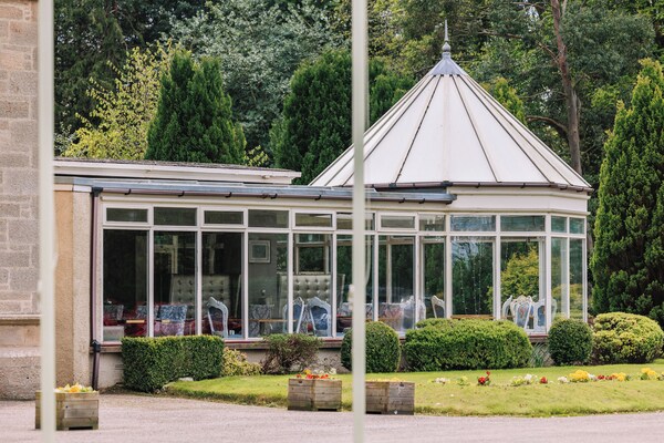 Relaxing Stay With Lush Gardens | Quiet Escape Near The Sea - Nairn