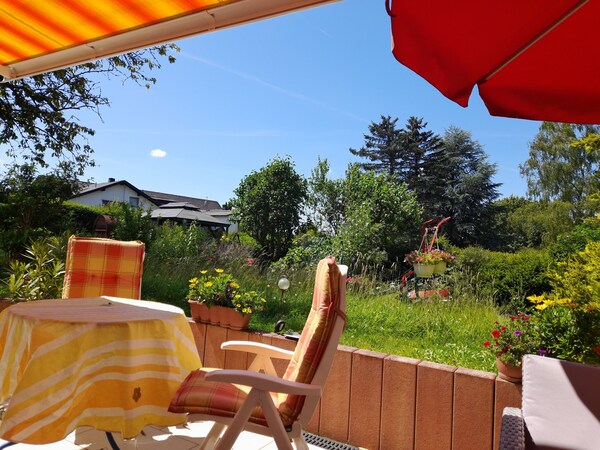 Ferienwohnung 'Sonnenblume' Mit Privater Terrasse, Privatem Garten Und Wlan - Daun